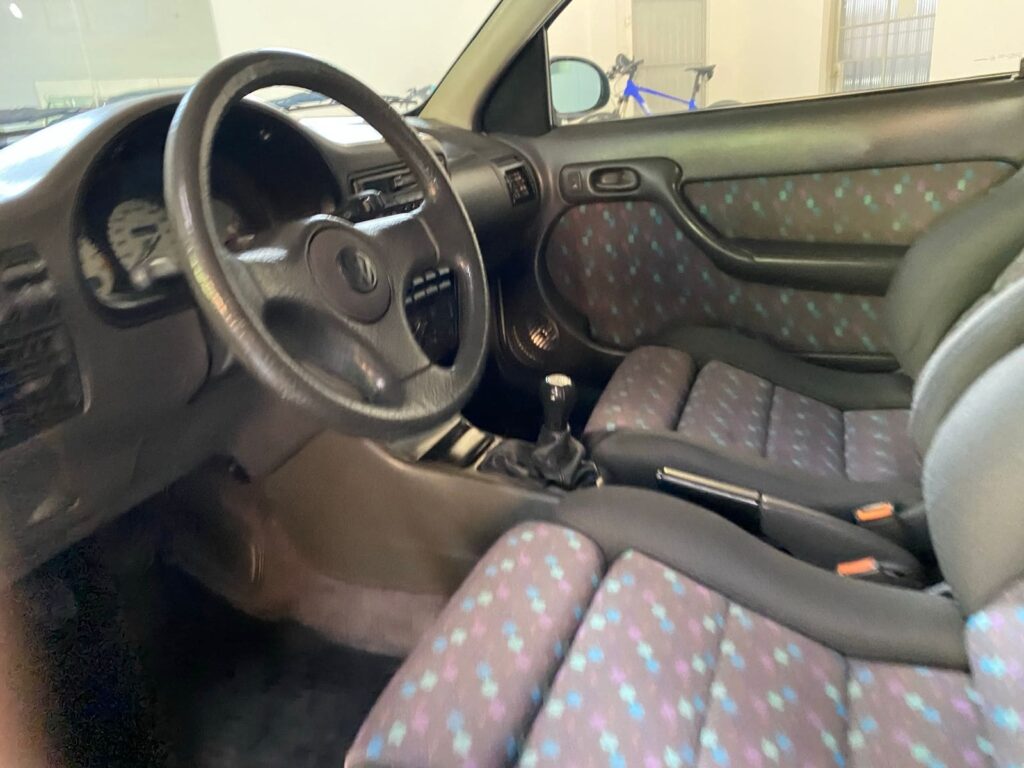 Volkswagen Gol GTI 1995 - Macchina Clássica